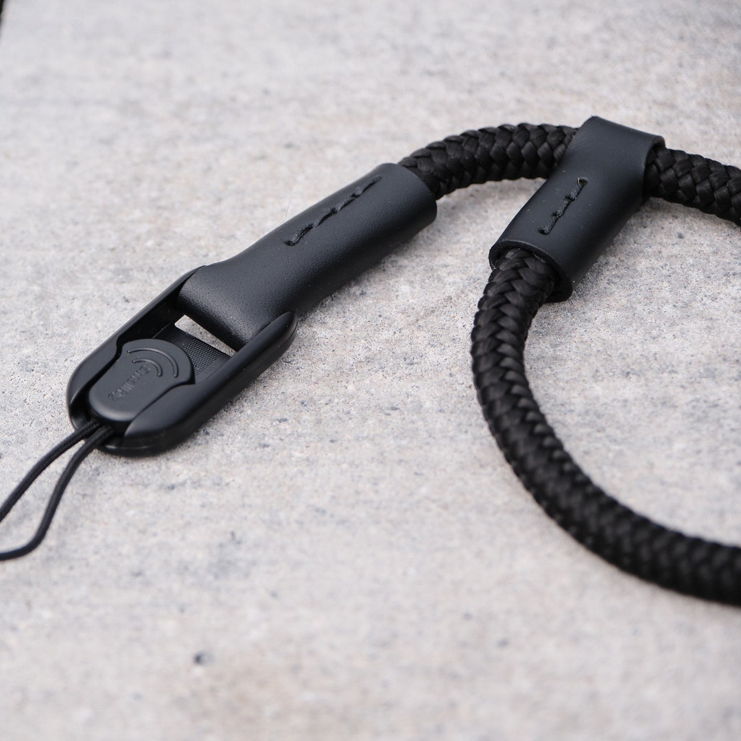 Weles Wrist Strap SHADOW With Smallrig Link - Etsy