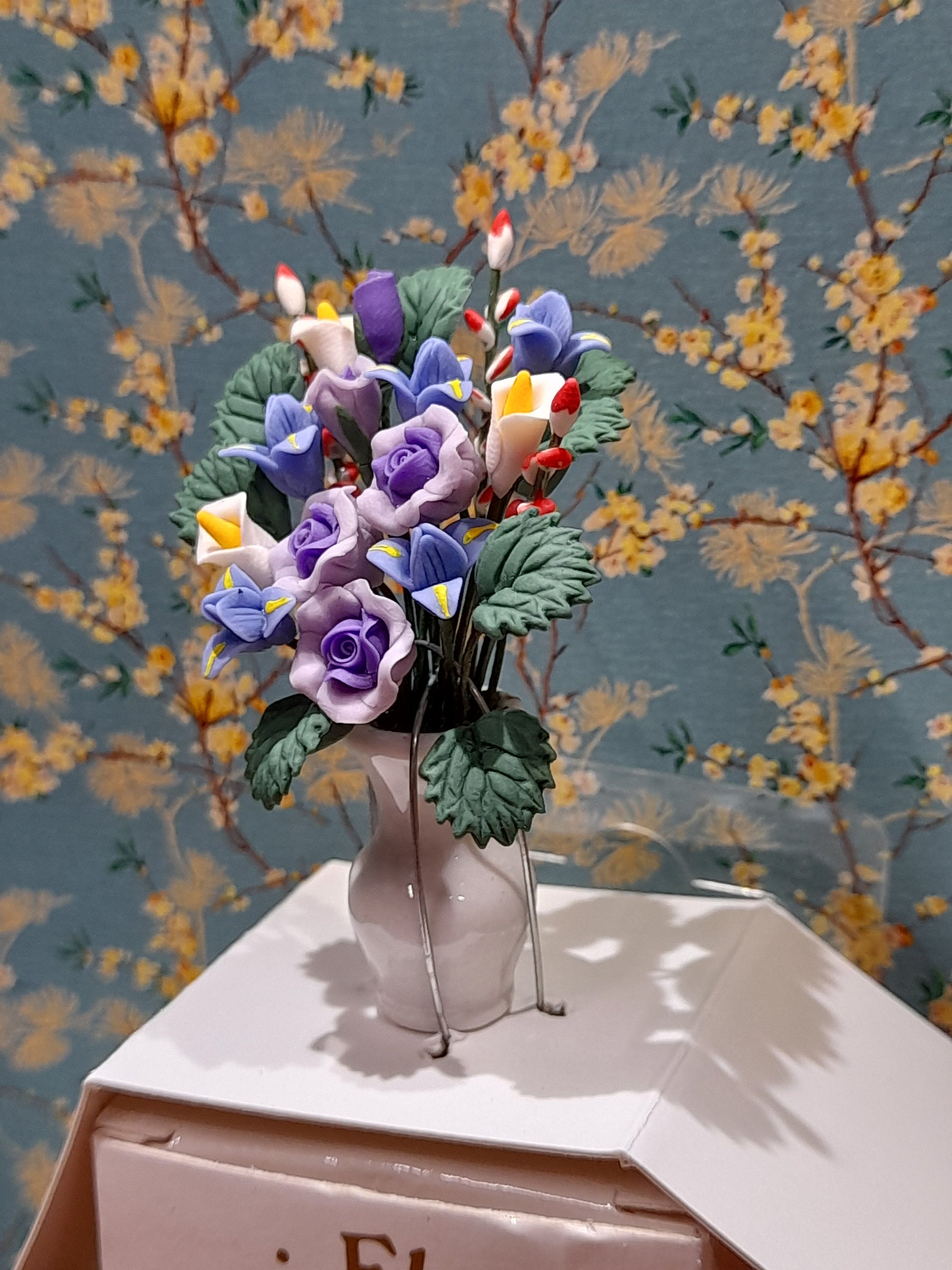 Dollhouse Miniature 1:12 Scale Flower Arrangement - Brand Mini Flowers ...