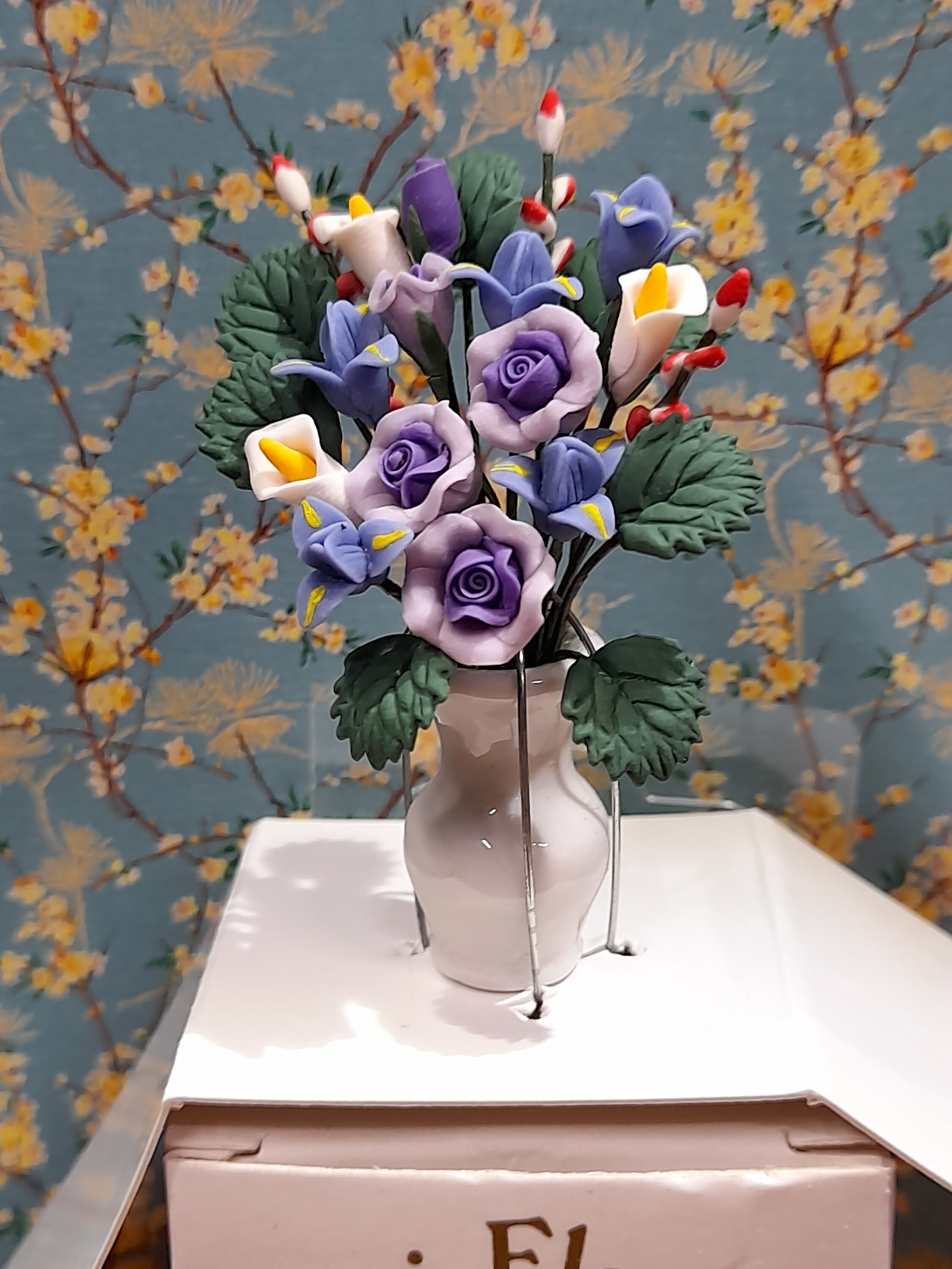 Dollhouse Miniature 1:12 Scale Flower Arrangement - Brand Mini Flowers ...