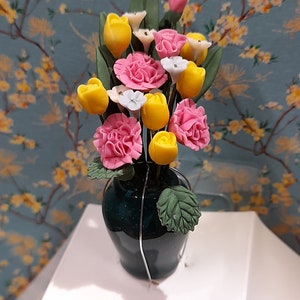Dollhouse Miniature 1:12 Scale Flower Arrangement - Etsy