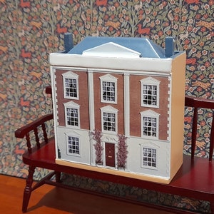 Dollhouse Miniature - 1-144 Dollhouse Resin - Montgomery Dolls House ...