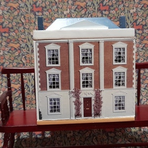 Dollhouse Miniature - 1-144 Dollhouse Resin - Montgomery Dolls House ...