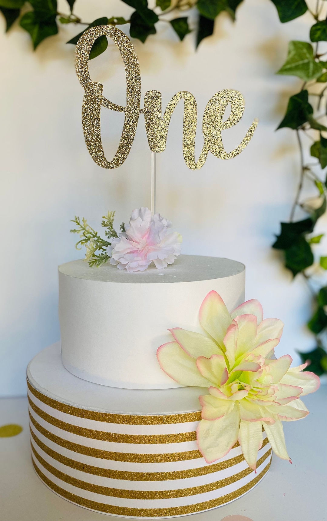 Glitter "one" Cake Topper | First Birthday Party Decor - Etsy