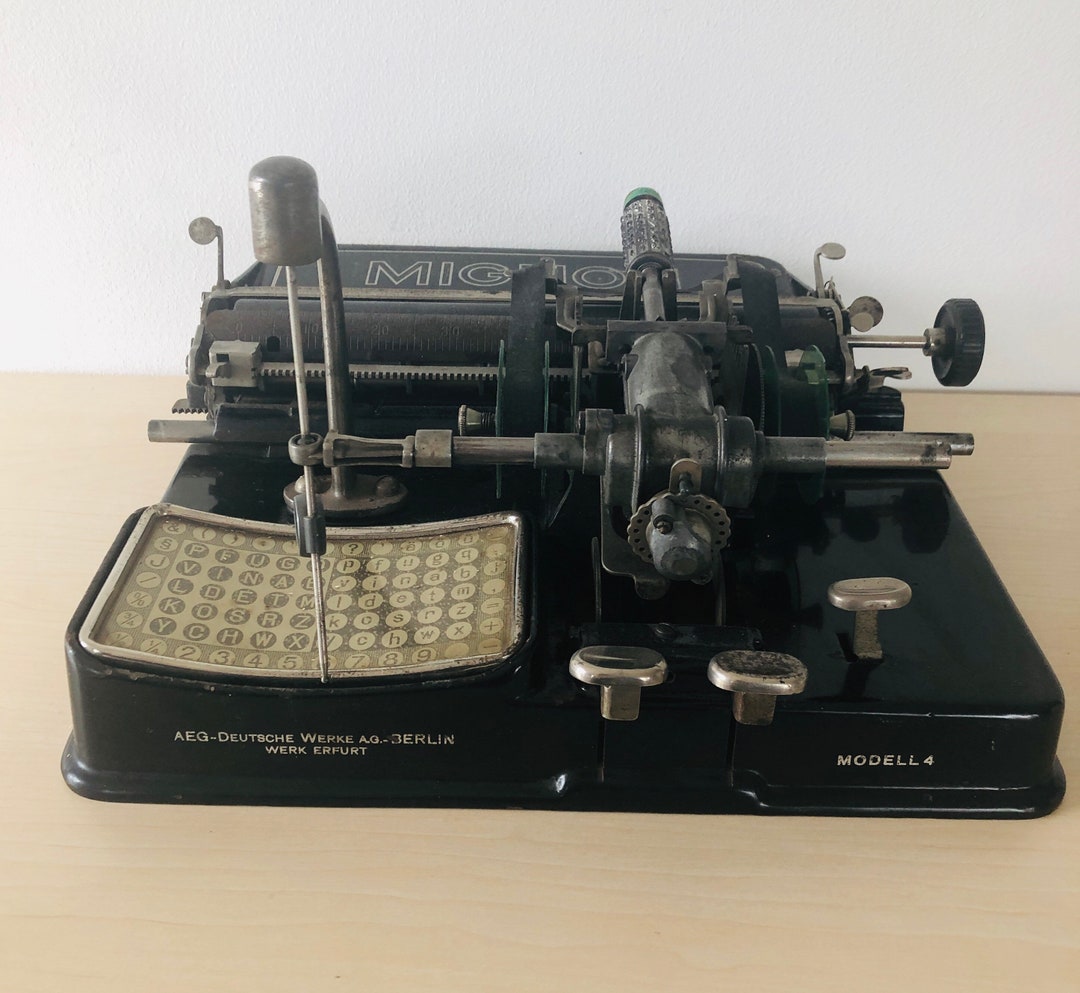 AEG Mignon typewriter Model 4 - Etsy