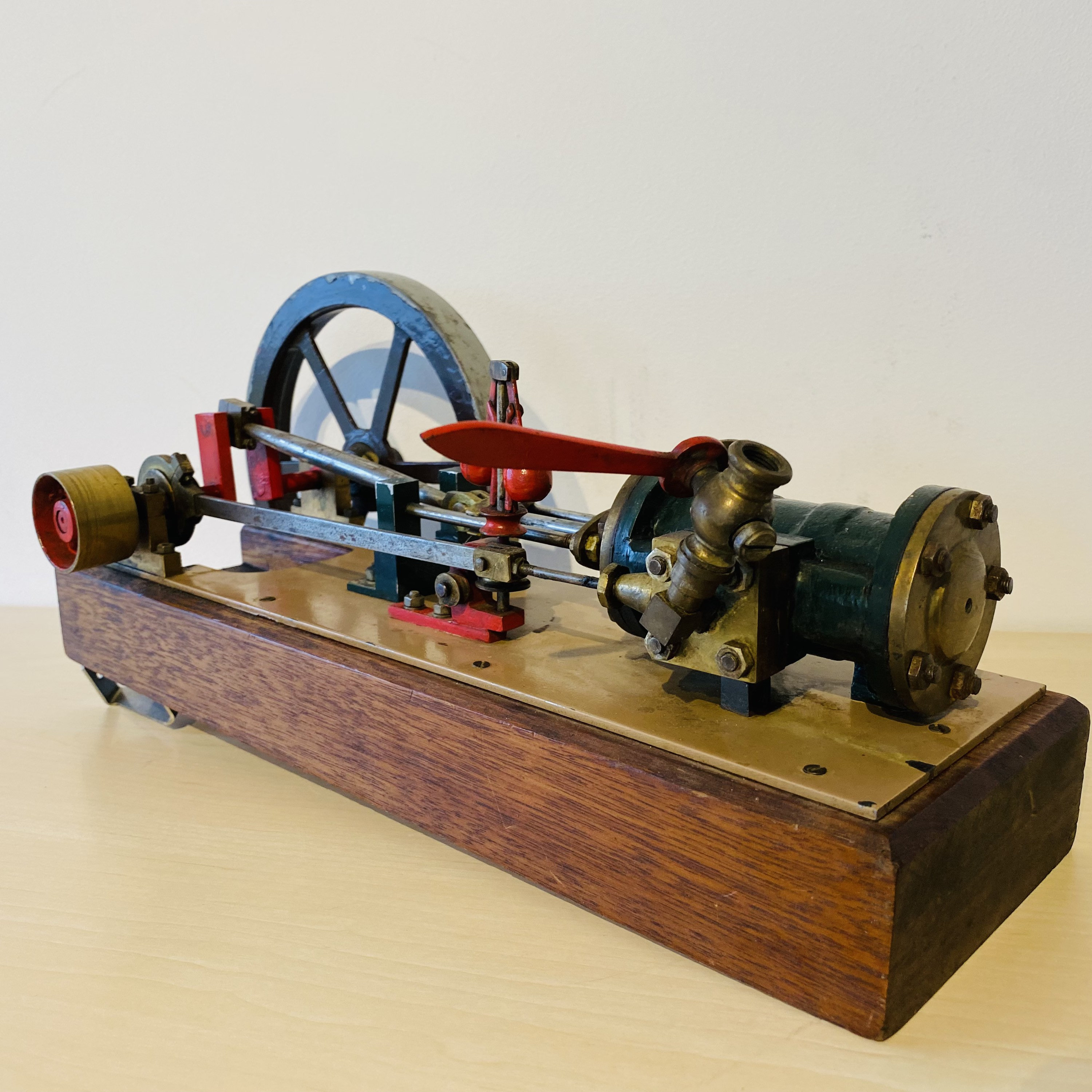 Live Steam Model Engine