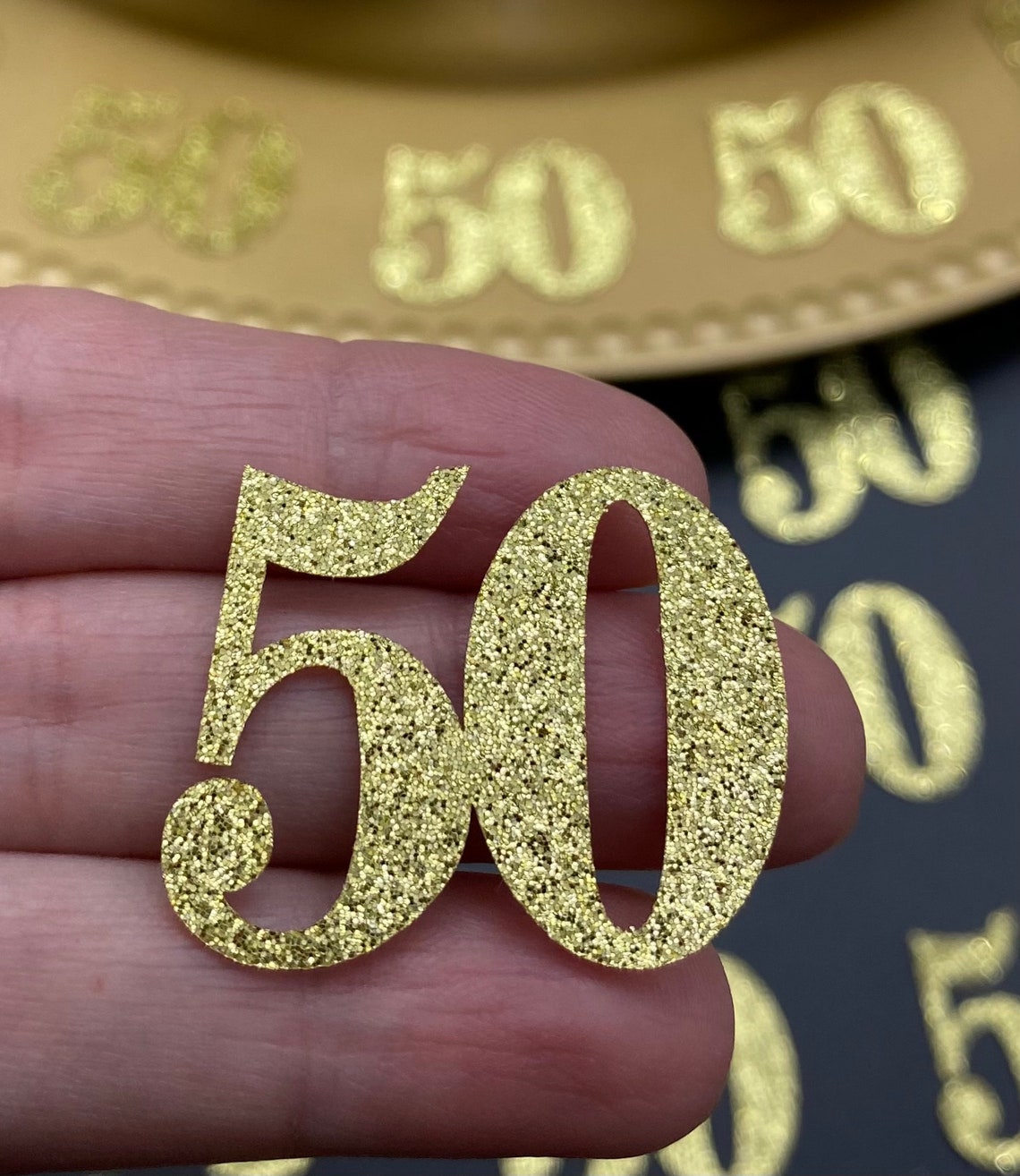 50th Birthday Glitter Confetti – Set of 50 Number Confetti Party Table ...