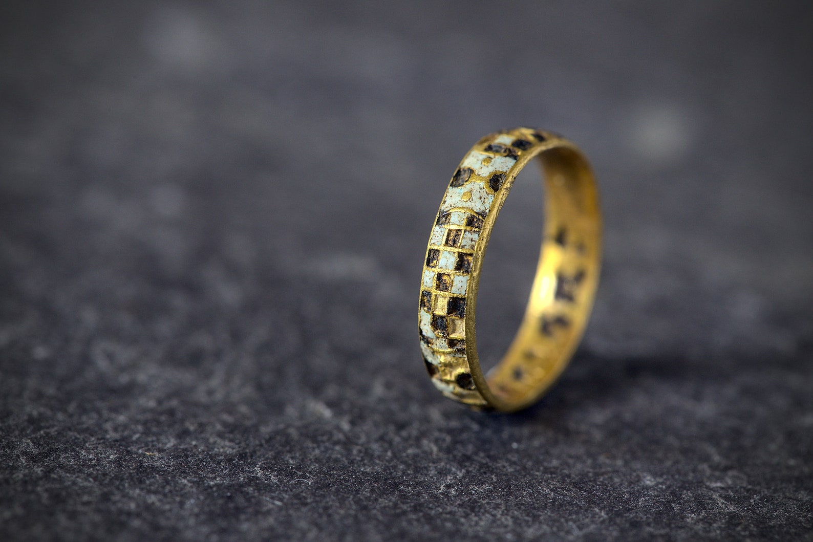 Rare Antique English Stuart Era 18K Gold Enamel Posy Ring 'O That I ...