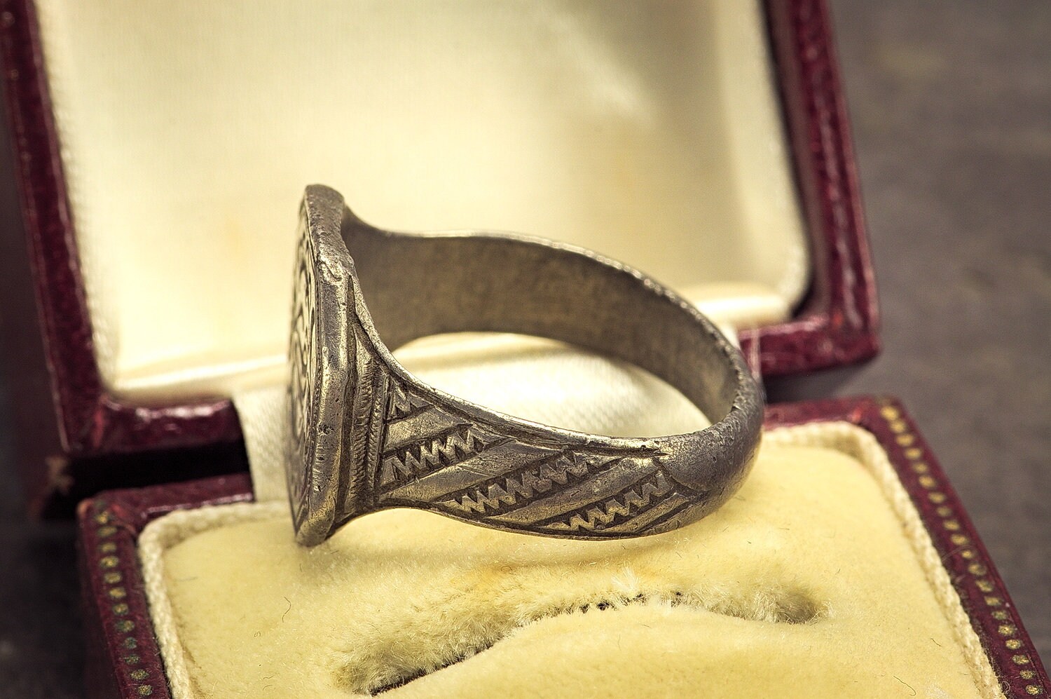 Antique English Genuine 1700's Silver Signet Ring Monogram Initials 'JD ...