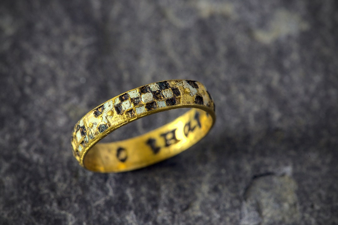 Rare Antique English Stuart Era 18K Gold Enamel Posy Ring 'O That I ...