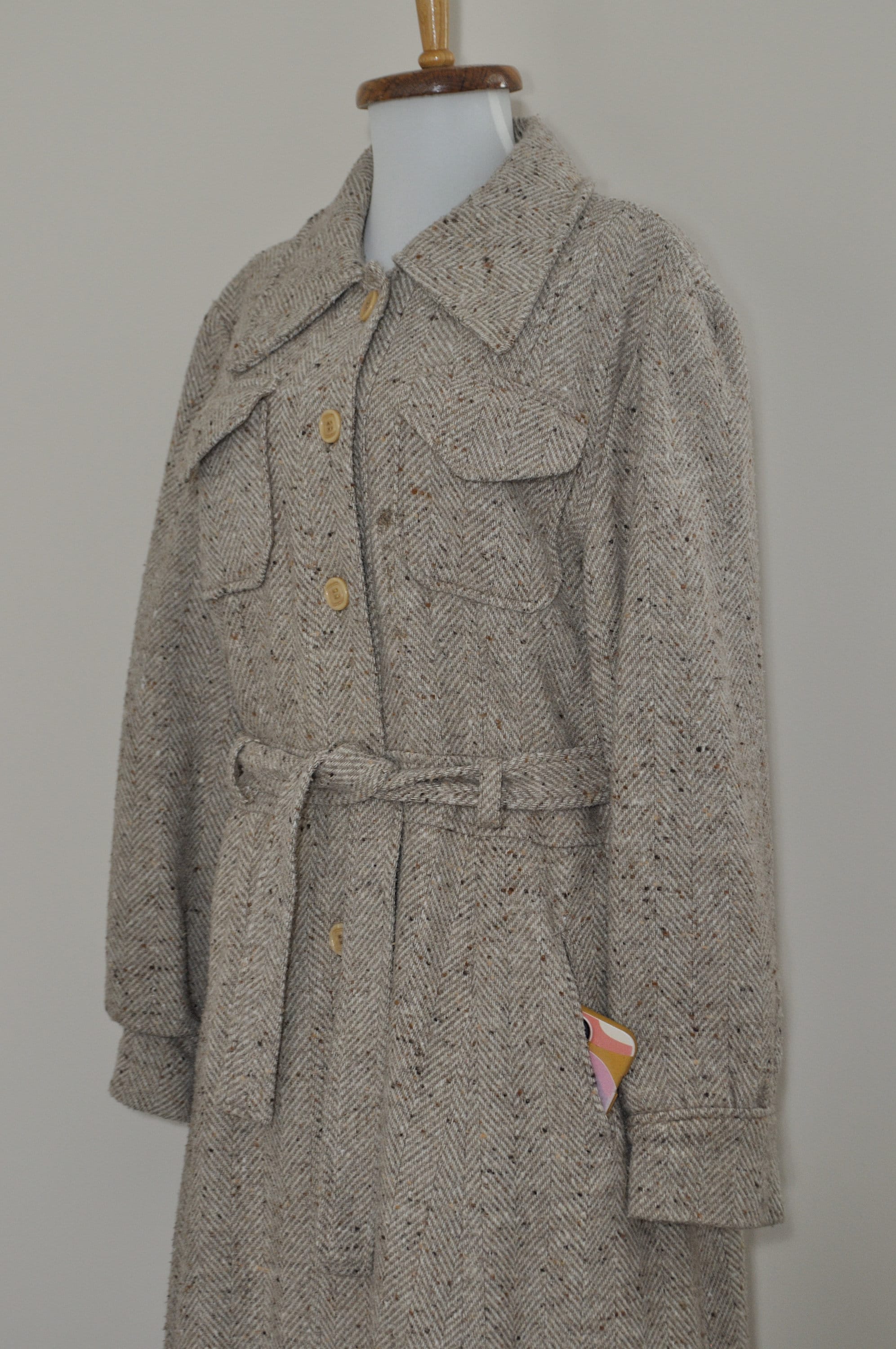 1970s Herringbone Belted Coat / Medium Large Women / Vintage 70s ...
