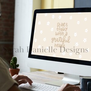 Motivational Desktop Wallpaper | Gratitude Quote | Minimalist Laptop ...