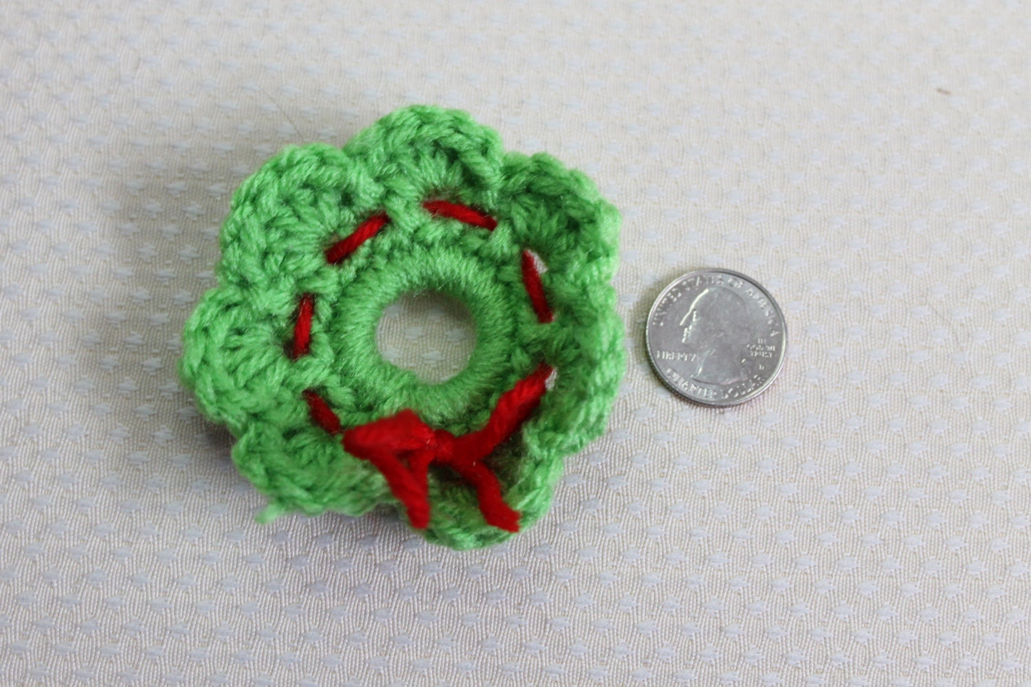 Crocheted Wreath Pins - Etsy
