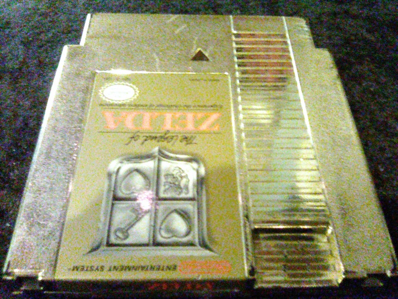 Vintage NES 1985 the Legend of Zelda Gold Edition Reversion a 3 Screw ...