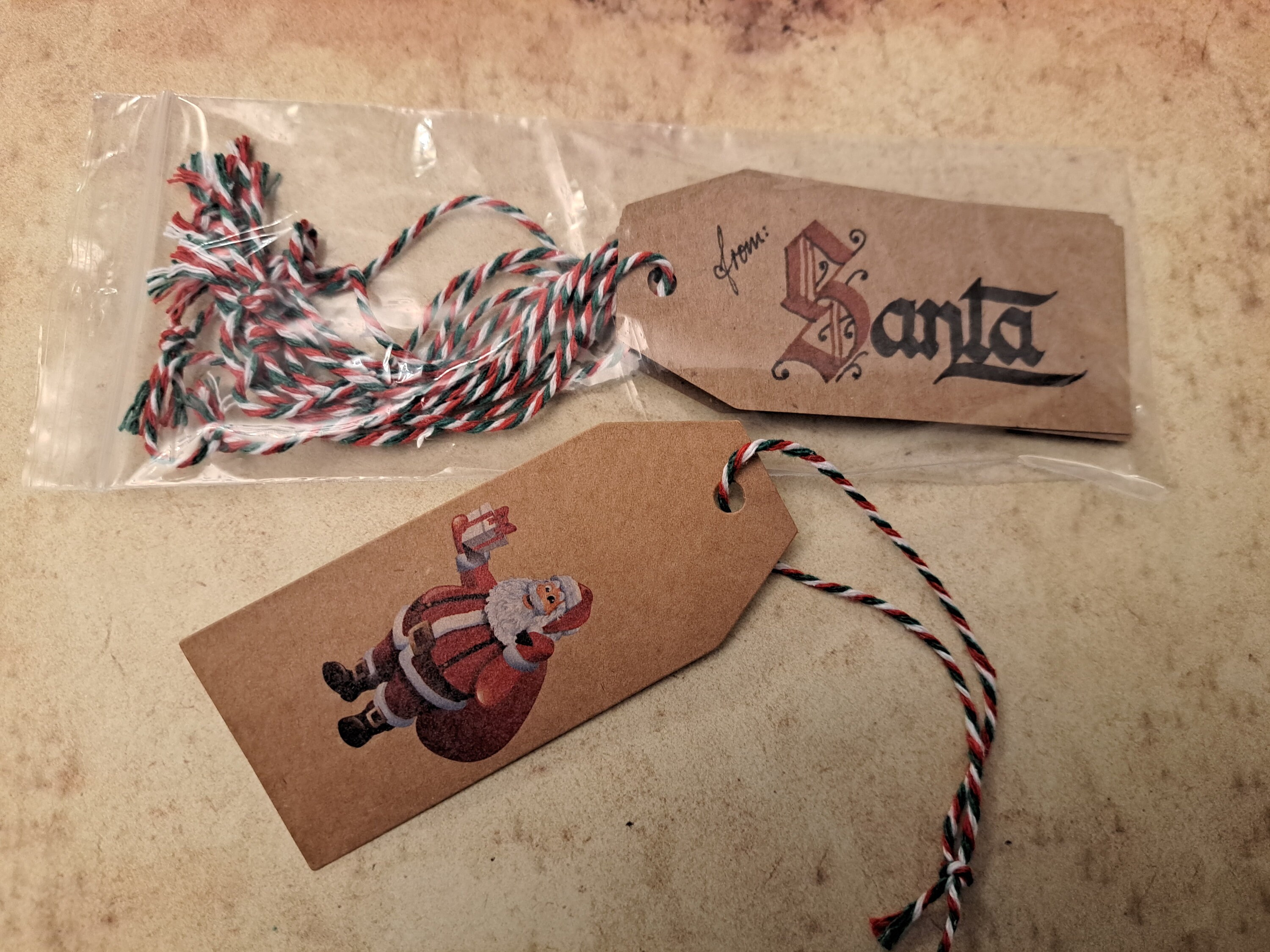 Santa Gift Tags (pack of 8) - Etsy