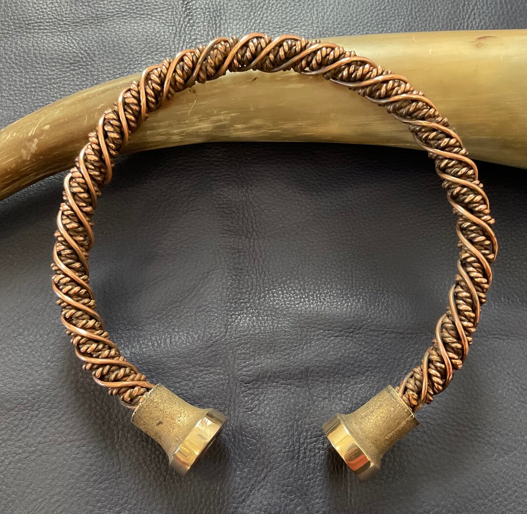 Handmade Bronze Age Celtic Neck Torc medium - Etsy Canada