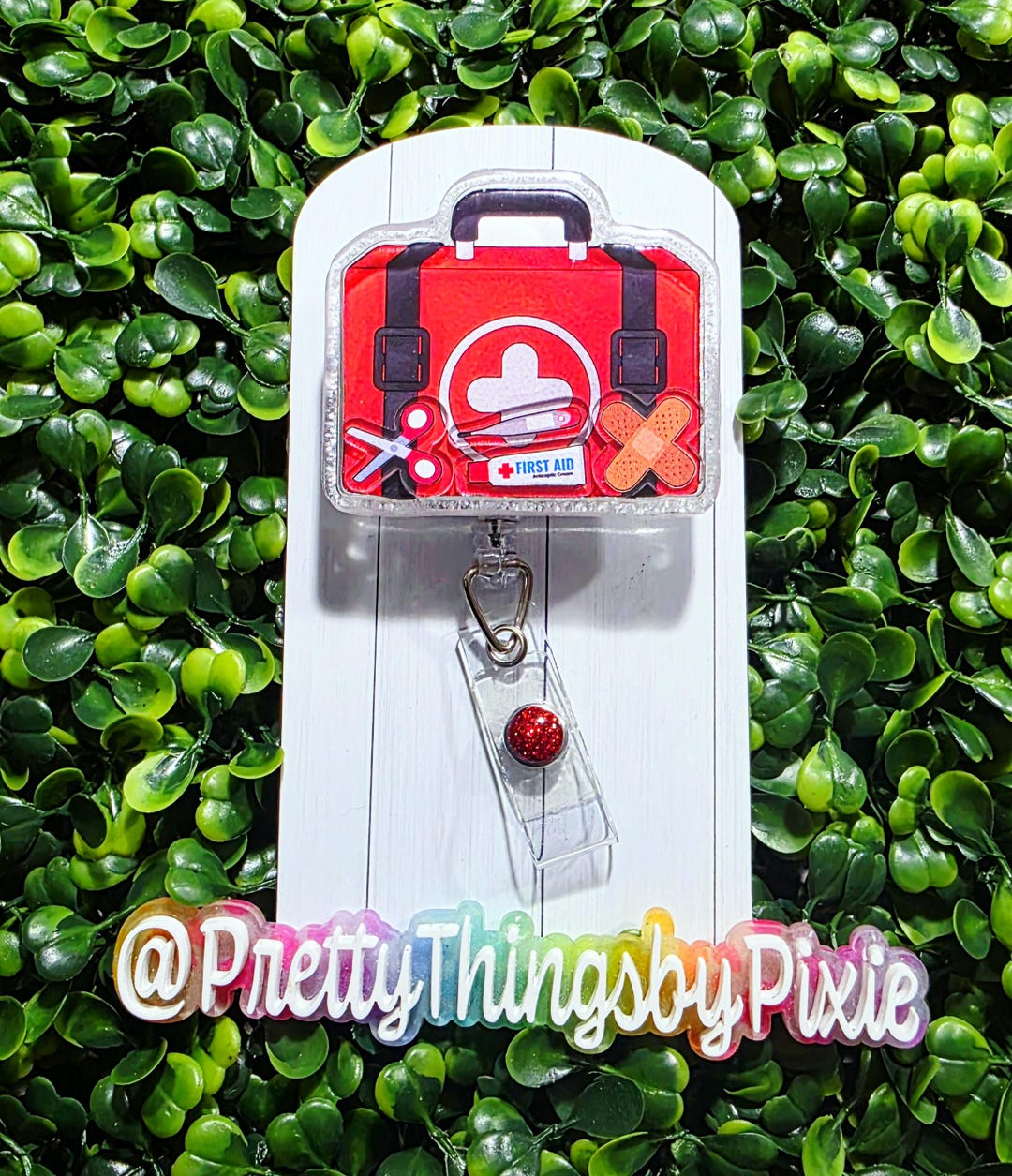First Aid Kit Badge Reel, Trauma RN Medical, School Nurses, Nursing ...