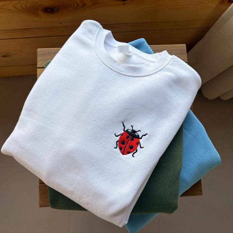 L is for Ladybug - Etsy