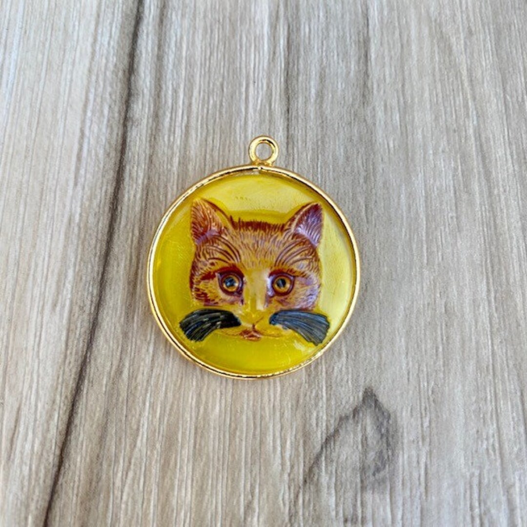 Kitty Cat,yellow Moonglow With Black and Brown, Zise 12 Hand Painted ...