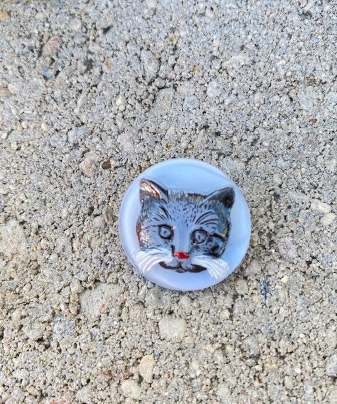 Kitty Cat Face,ligth Blue Opal With Black and White, Zise 10 Hand ...