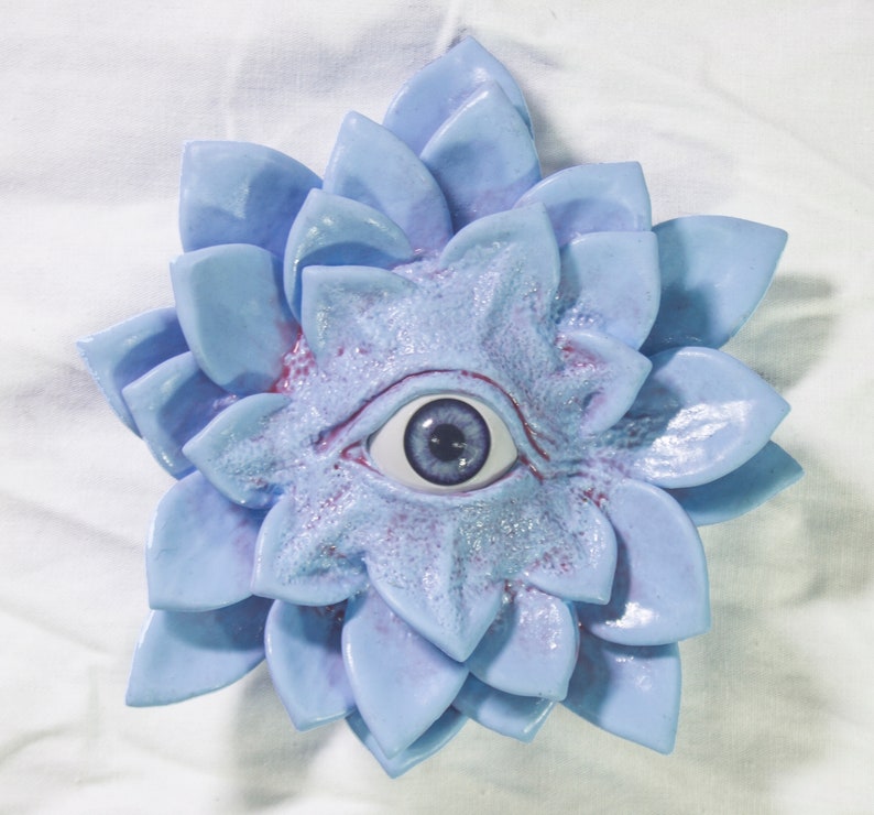 The All Seeing Flower - Etsy