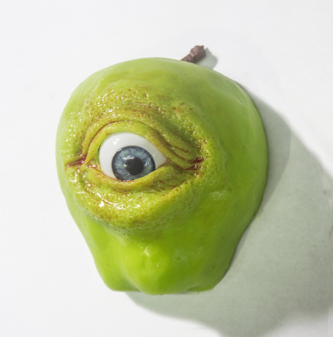 The Wall-mountable All Seeing Apple - Etsy