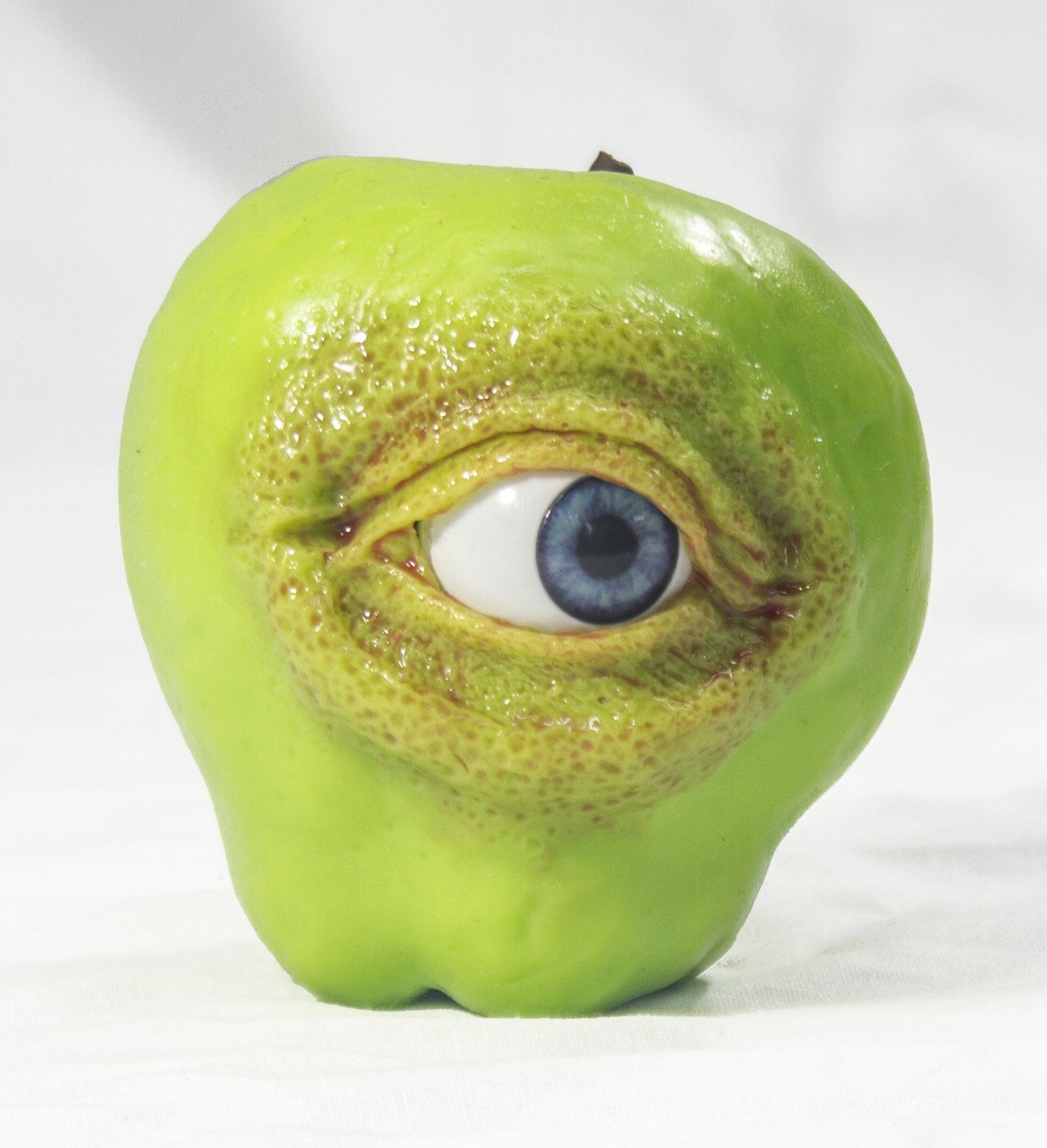 The All Seeing Apple - Etsy