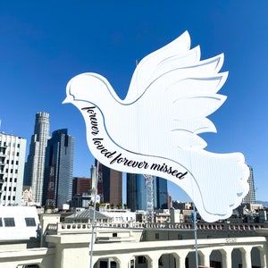 White Dove Funeral Yard Sign & Memorial Lawn Decorations | Funeral ...