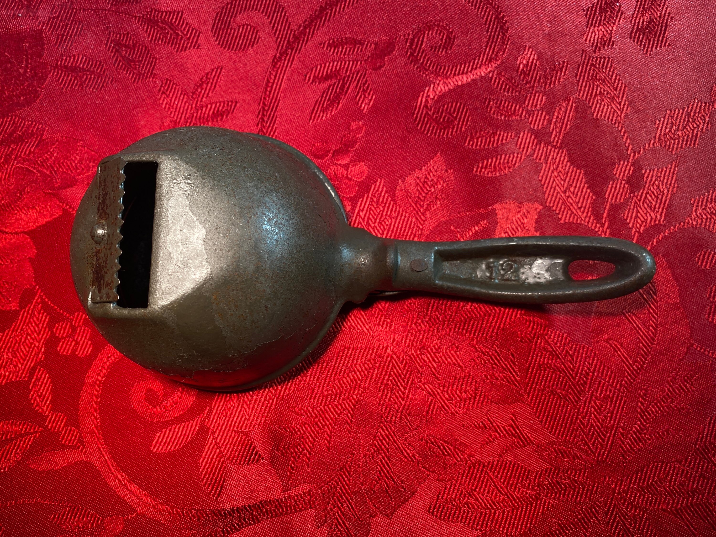 Logan & Strobridge Iron Co. No. 12 Antique Ice Shaver (New Brighton ...