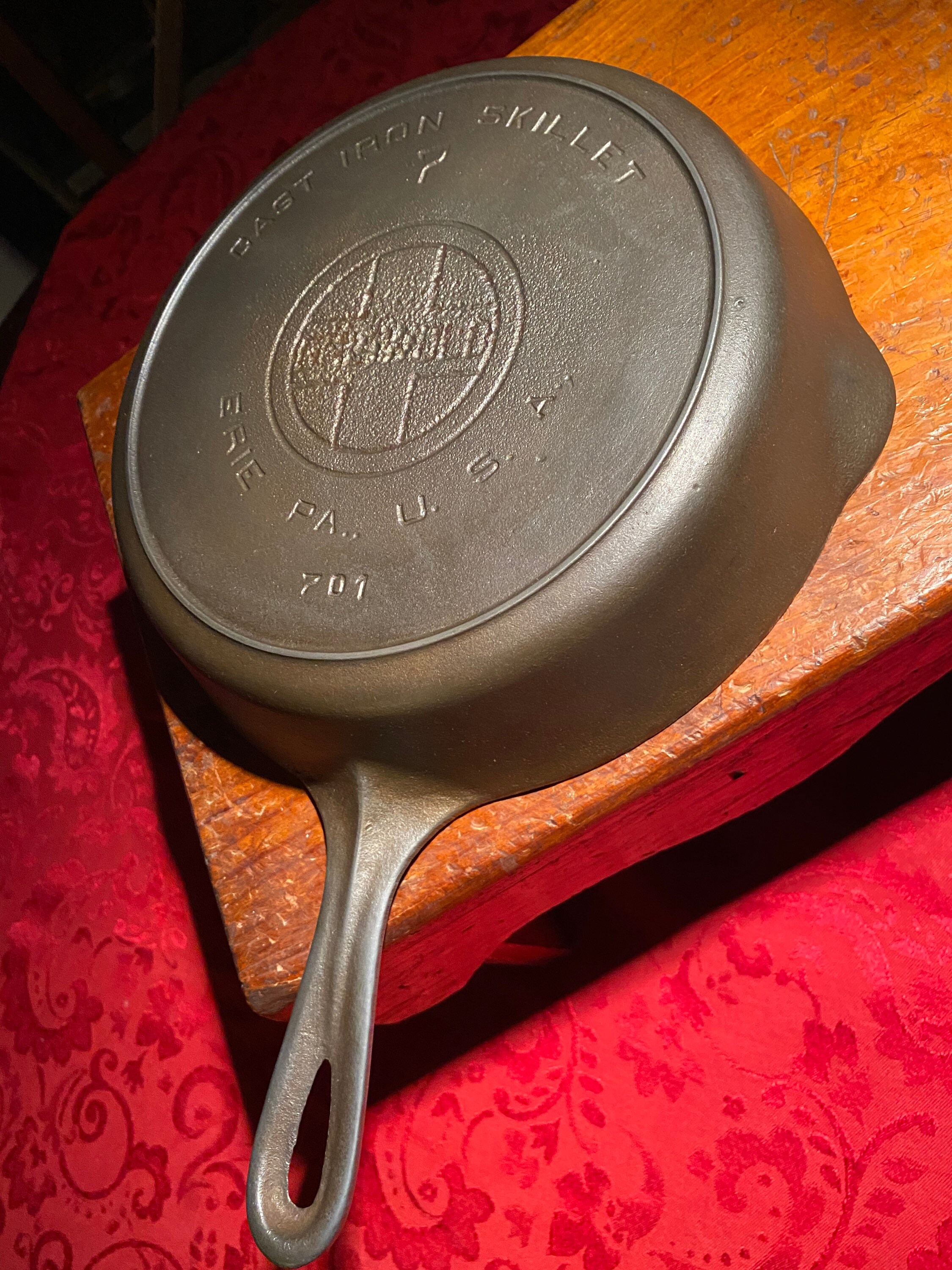 Griswold No. 7 Skillet (Pitted Logo)