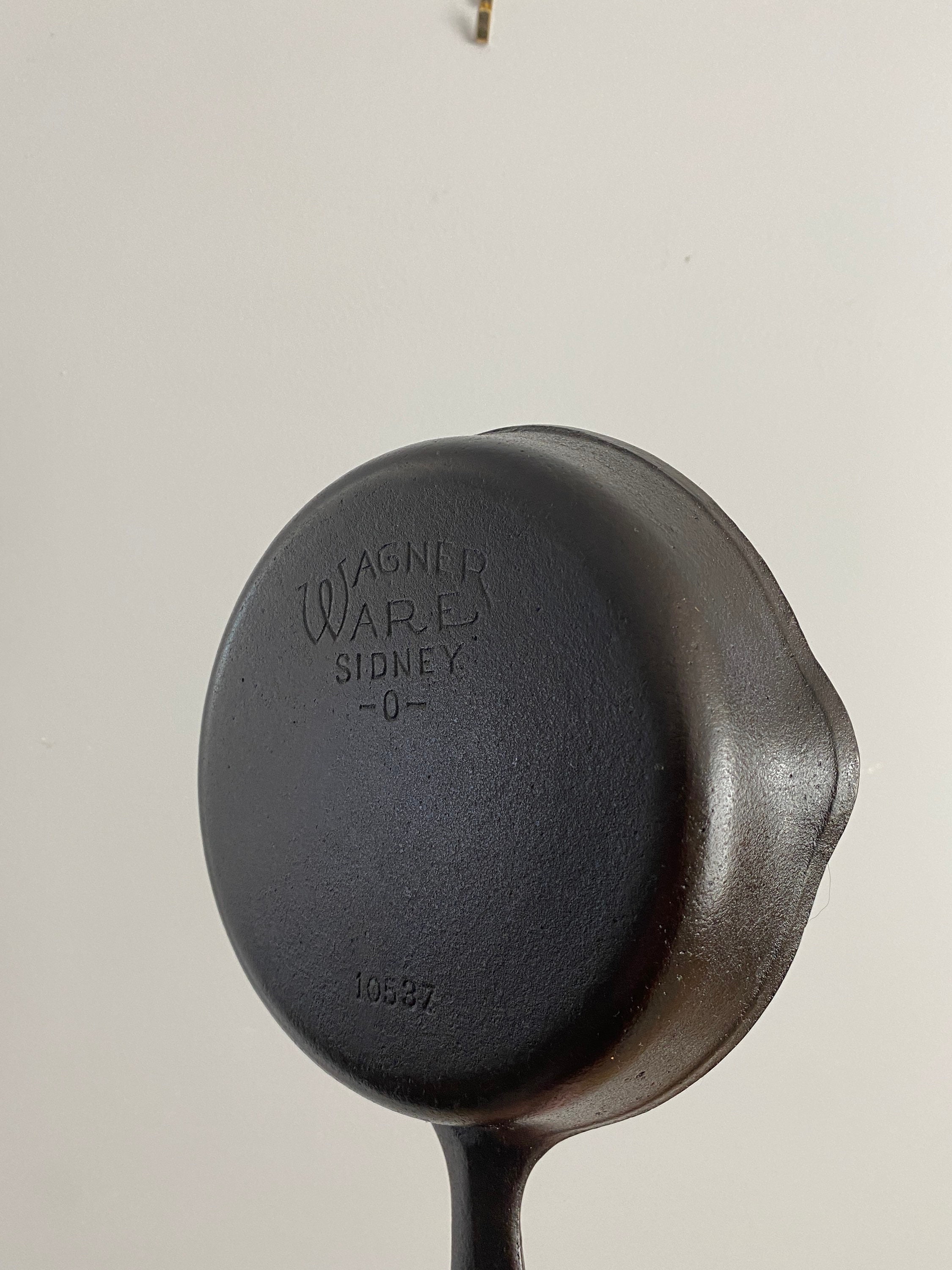 Wagner Ware #3 Cast Iron Skillet (Excellent Condition and Seasoned ...