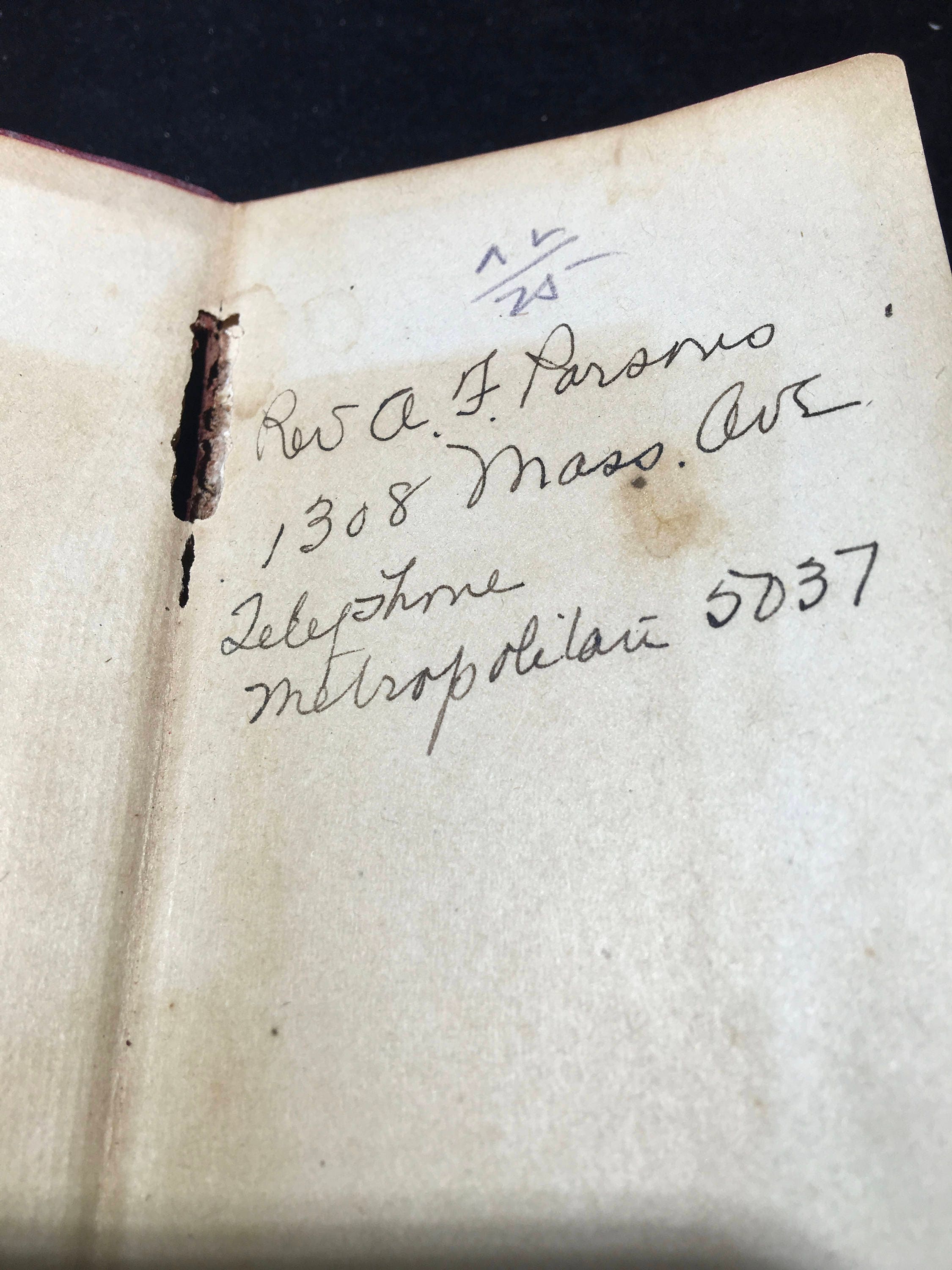 1893 Webster's Vest Pocket Library