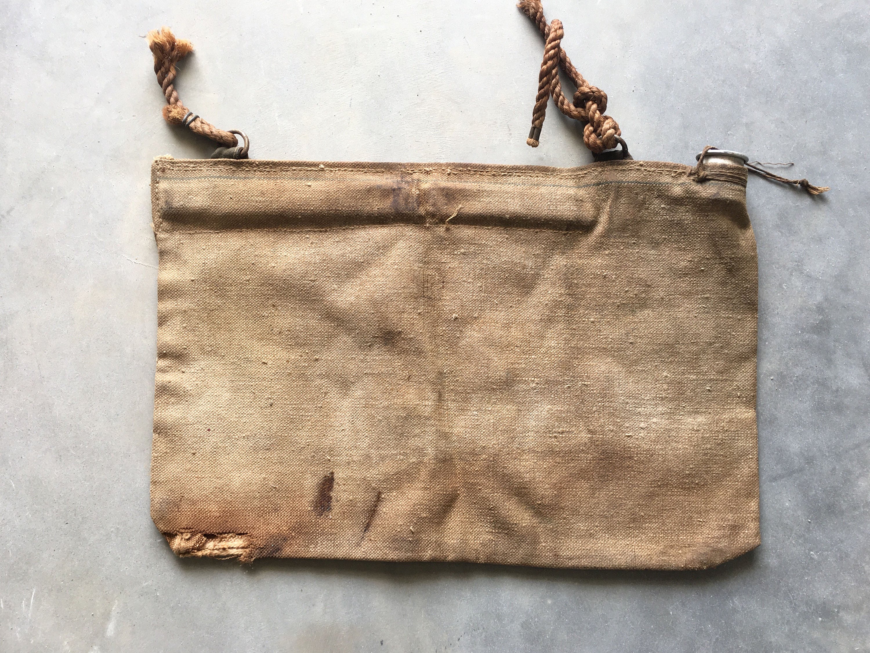 Vintage Atlas Cool Drink Flax Water Bag