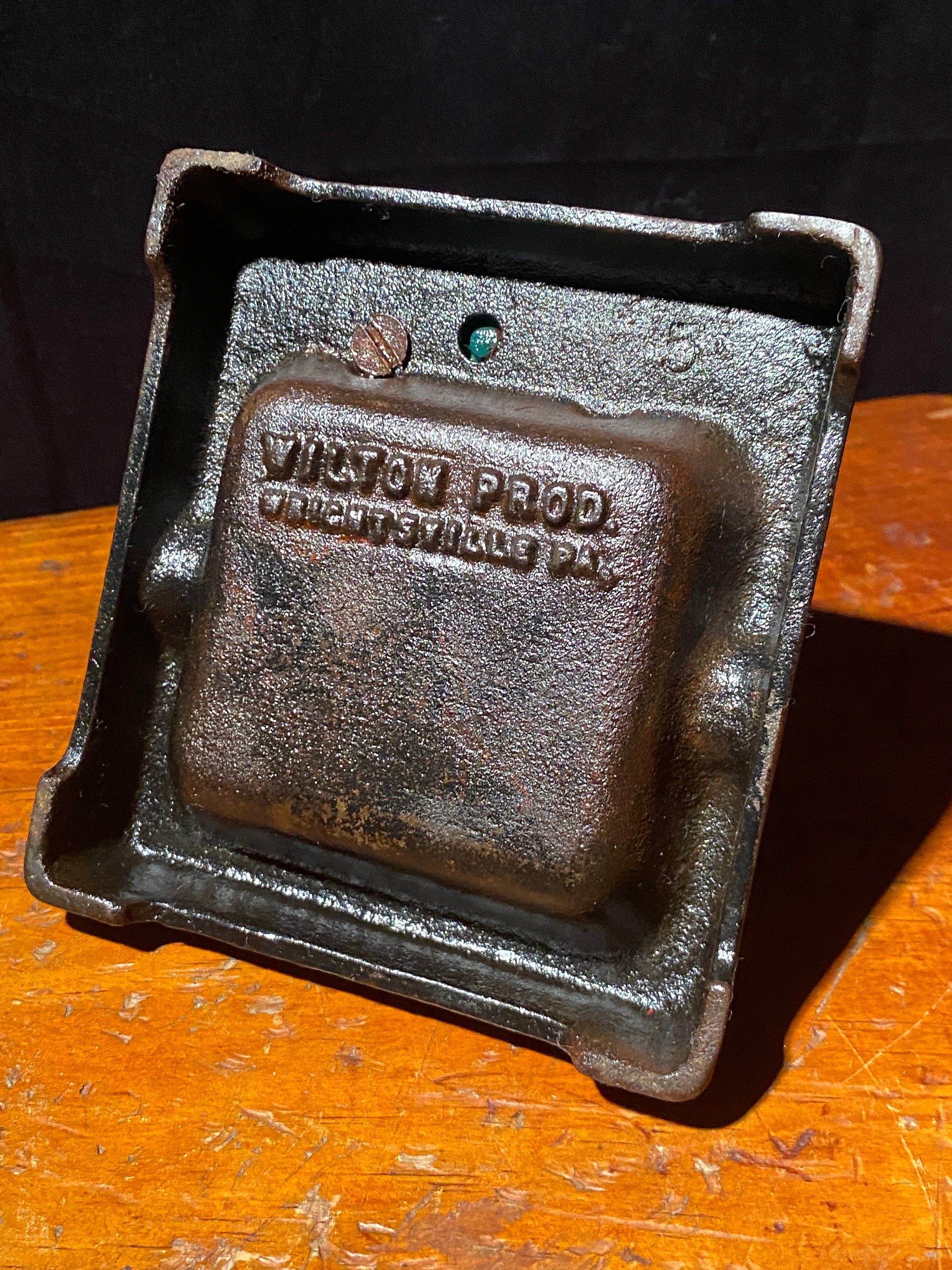 Wilton Products (Wrightsville, PA) Vintage Cast Iron Ashtray