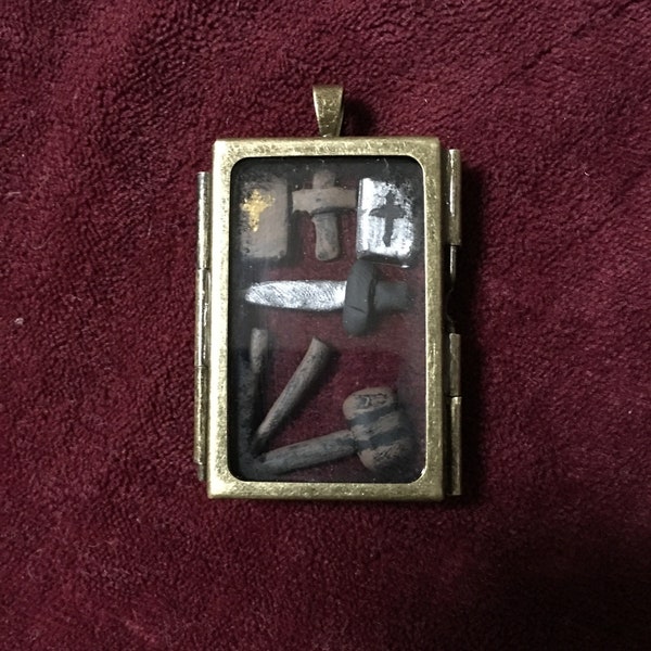 Vampire Hunting Kit - Etsy