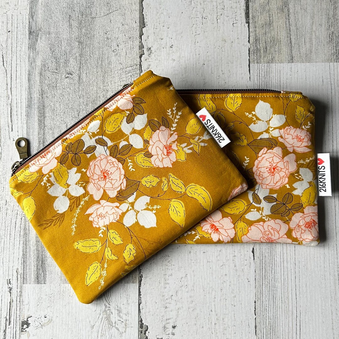 Floral Zipper Pouch: Handmade Cotton Coin Purse, Sewing Kit Holder ...