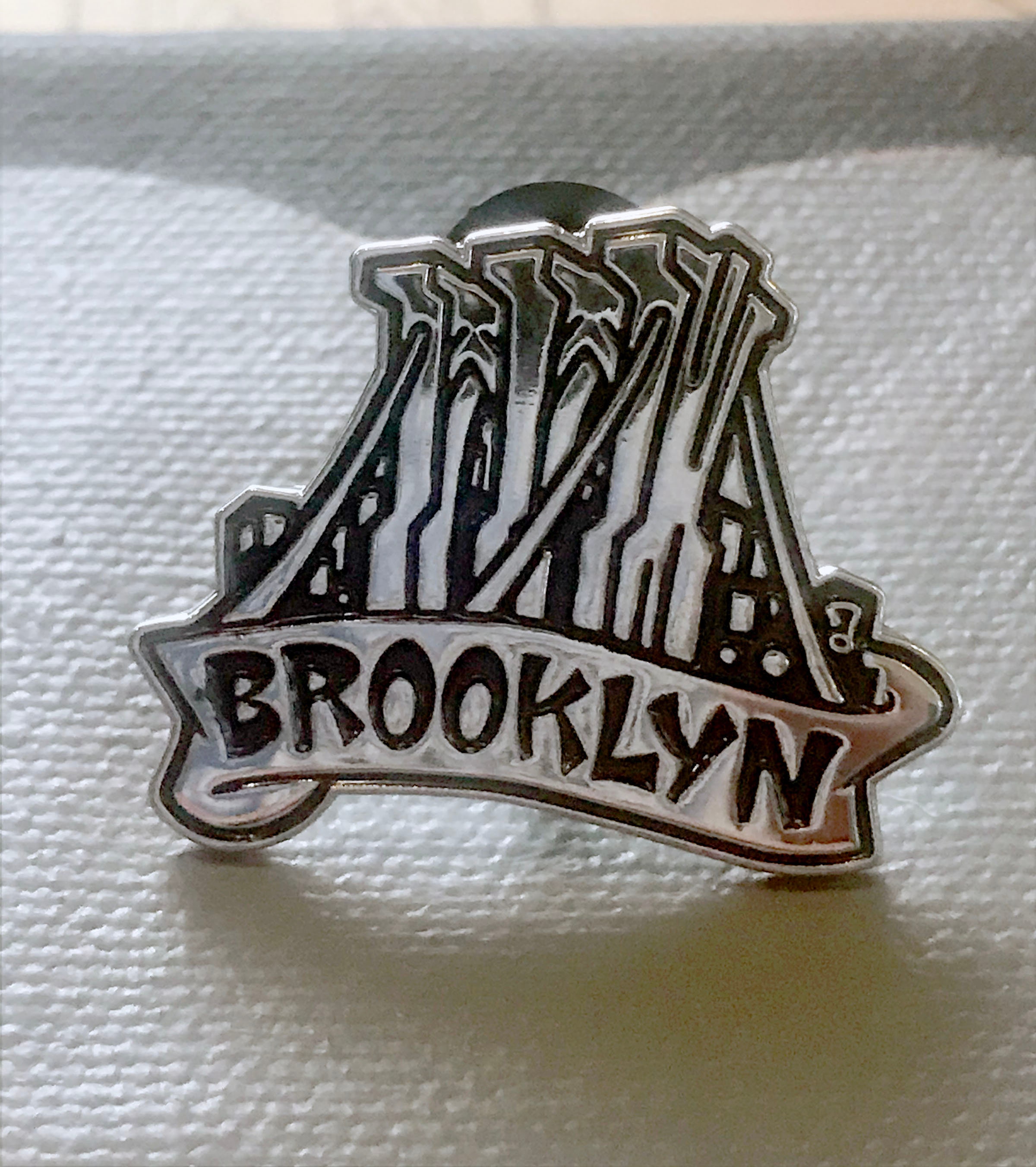 Brooklyn Bridge Pin - Etsy