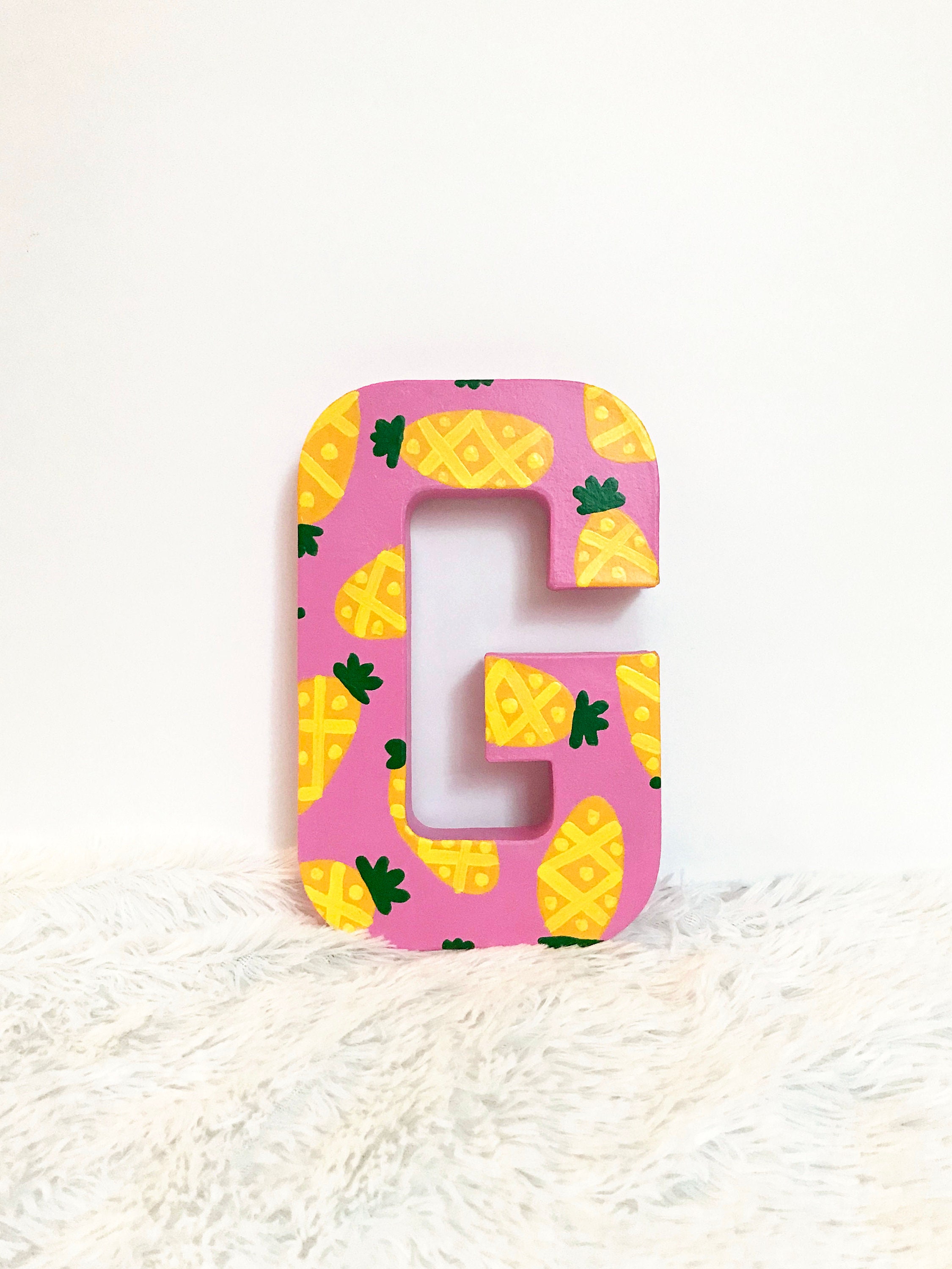 Hand-painted Pineapple Letter, Tropical Decor, Monogram Initial - Etsy UK