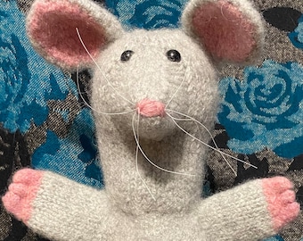 Needle Felt Finger Puppet, Grey Mouse, Storytelling Prop - Etsy