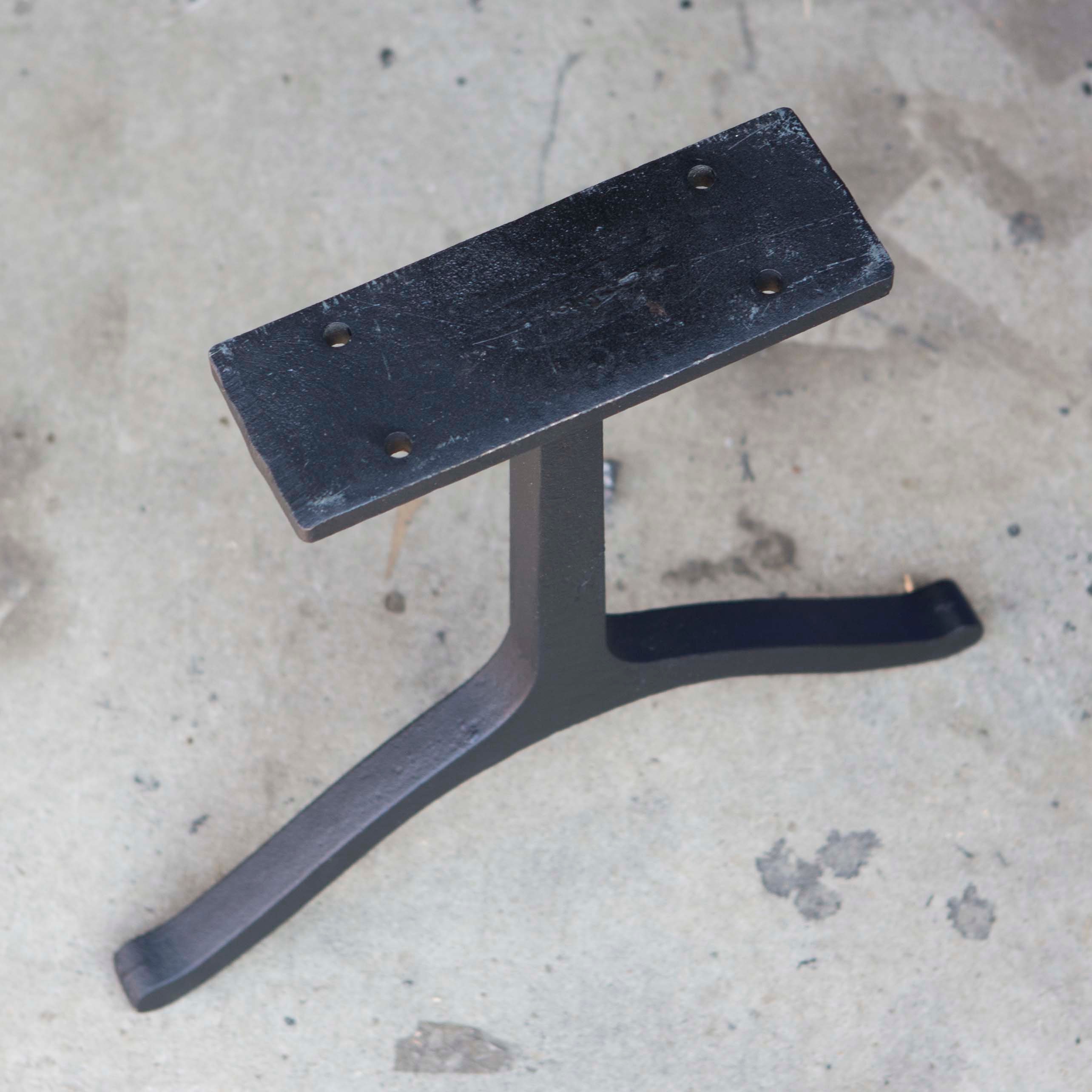 H 16 Inch, Cast Iron Legs for Bench or Coffee Table, 1 Pair, Wishbone ...