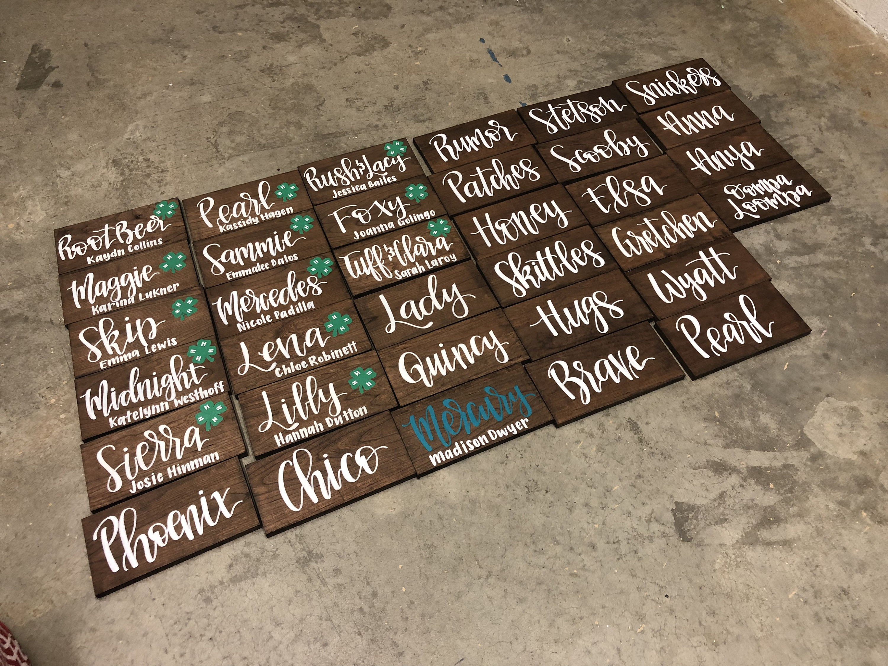 Custom Stall Signs - Etsy
