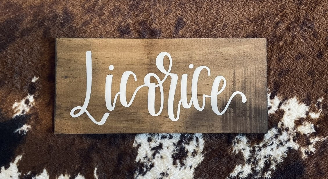 Custom Stall Signs - Etsy