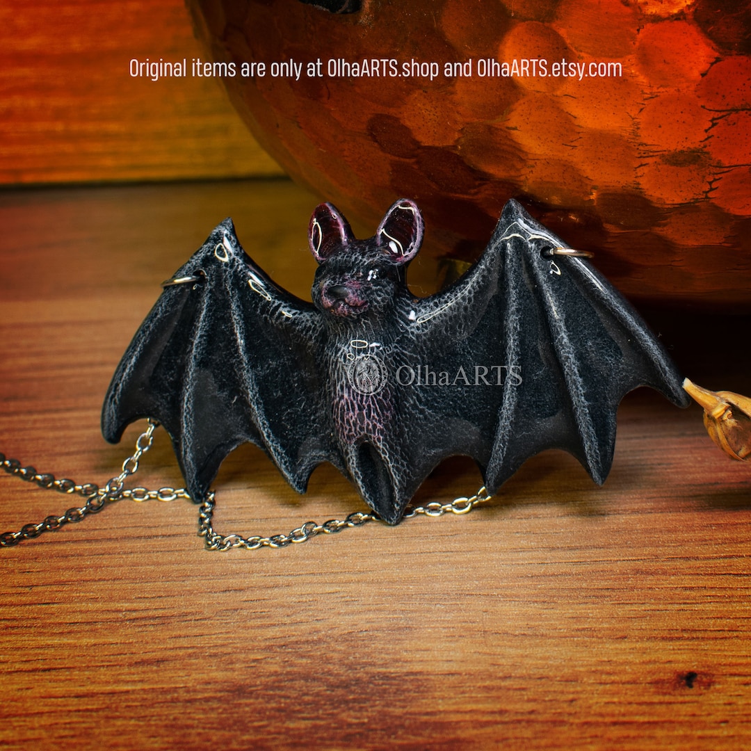Pendant With Cute Flying Bat, Stainless Steel Chain, Halloween Necklace ...