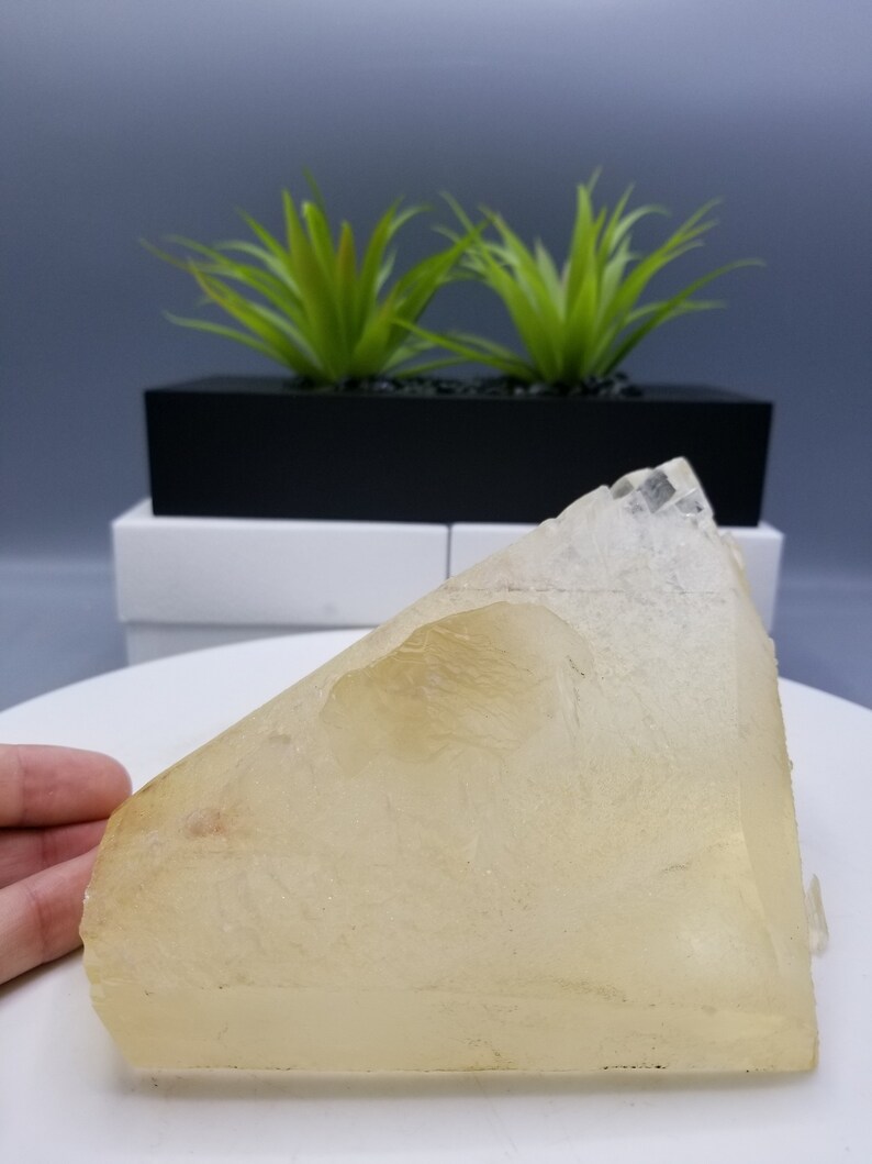 Unreal 5.5 Alien Quartz/amethyst Formation W/ Triple - Etsy