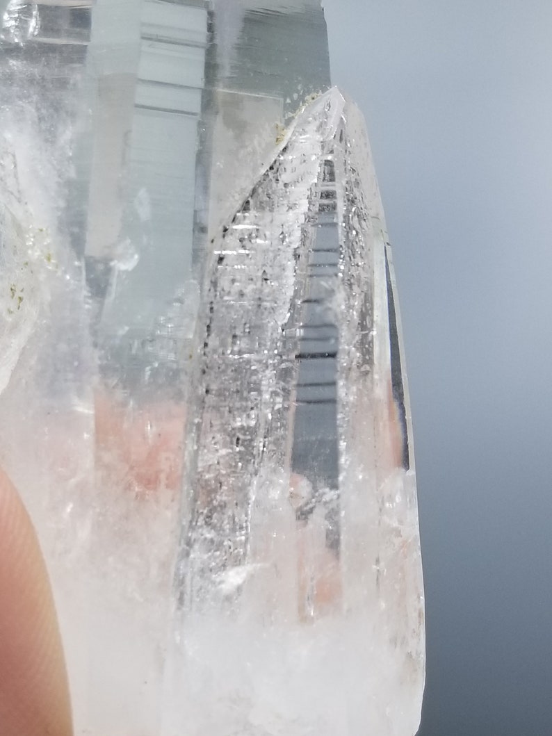 World Class 2.5" Optical Quartz Formation From Penas Blancas Mine ...