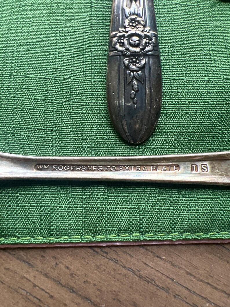 Vintage W.M Roger’s Mfg Co. “triumph “ Pattern Silverplate Spoons , 7 ...