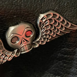 Deaths Head - 3D Antique Nickel Pin, 17th Century New England Tombstone ...