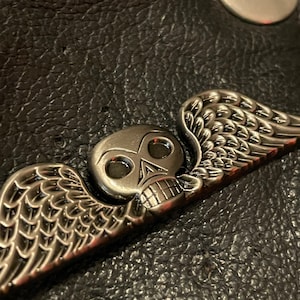 Deaths Head - 3D Antique Nickel Pin, 17th Century New England Tombstone ...