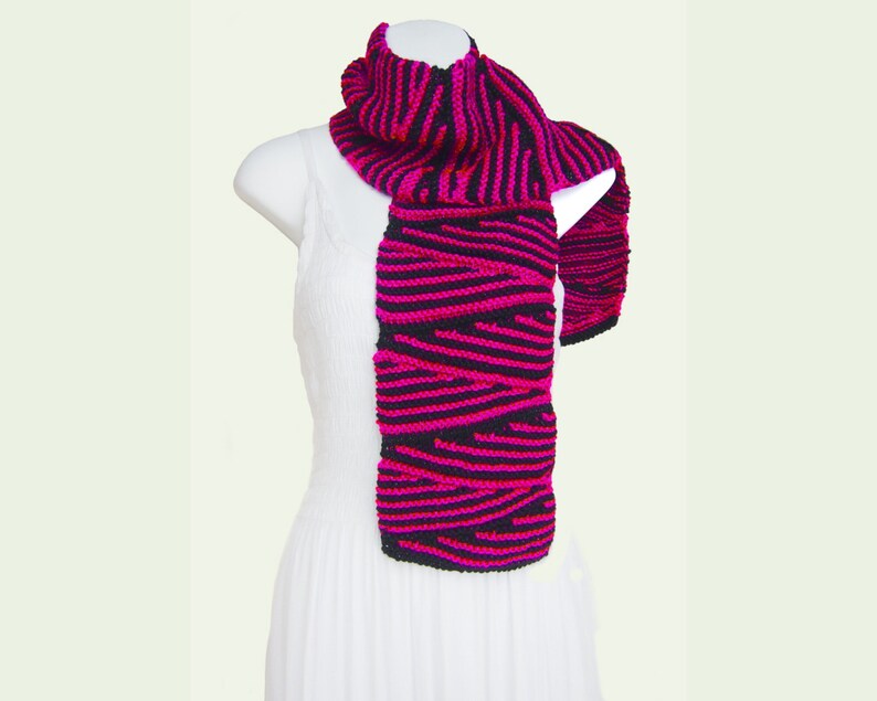 Wedges Hand-knit Zig-zag Two-color Scarves - Etsy