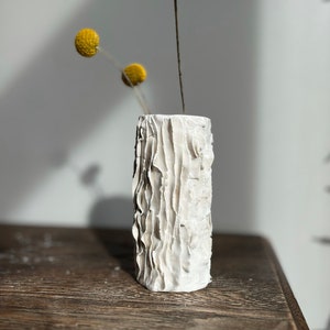 Handmade Minimalistic rolled Book Pages Vase Small - Etsy