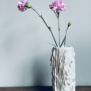 Handmade Minimalistic rolled Book Pages Vase Small - Etsy